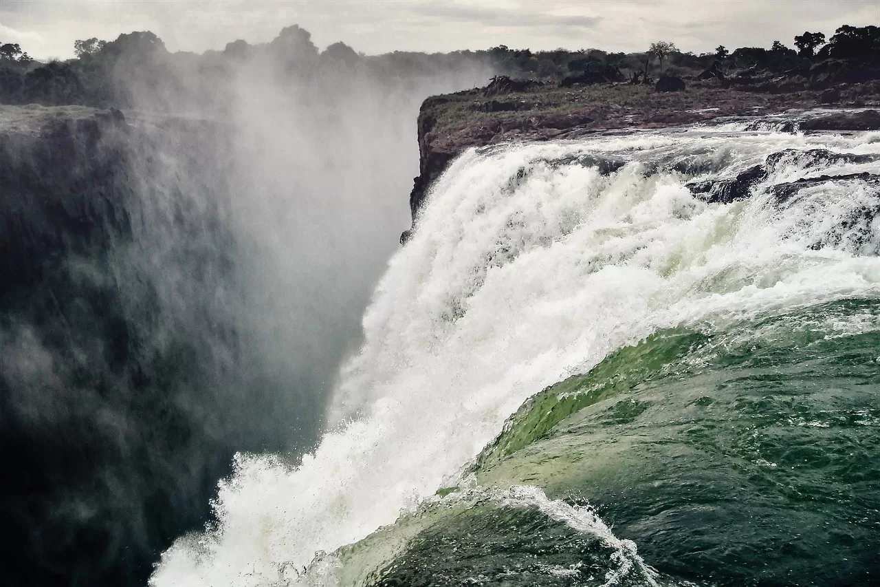 Best Tourist Attraction Waterfalls in Guyana: Natural Wonders